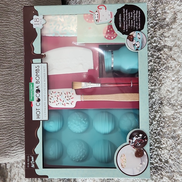 handstand kitchen | Kitchen | New In Box Hot Cocoa Bomb Making Set ...